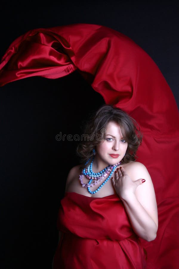 Ritratto Di Bella Ragazza Con Una Bella Pelle Delicata Fertile ...