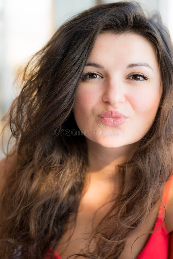 Ragazza Greca Con La Brocca Immagine Stock - Immagine di acqua ...