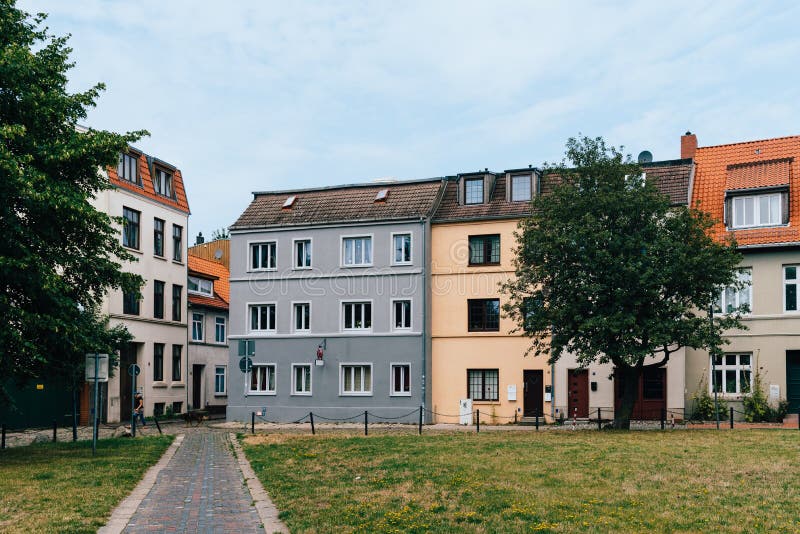 Bella Vista Delle Case a Wismar, Germania Fotografia Stock - Immagine ...