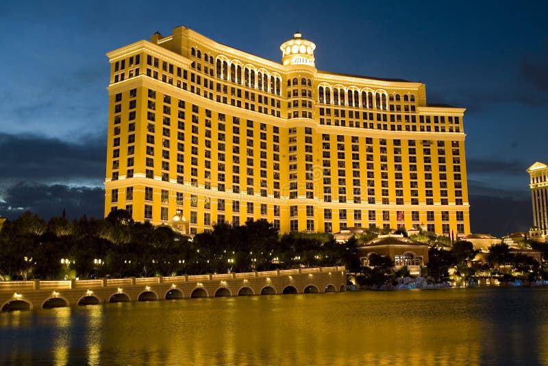 The Bellagio editorial photo. Image of dusk, vacation - 9513326