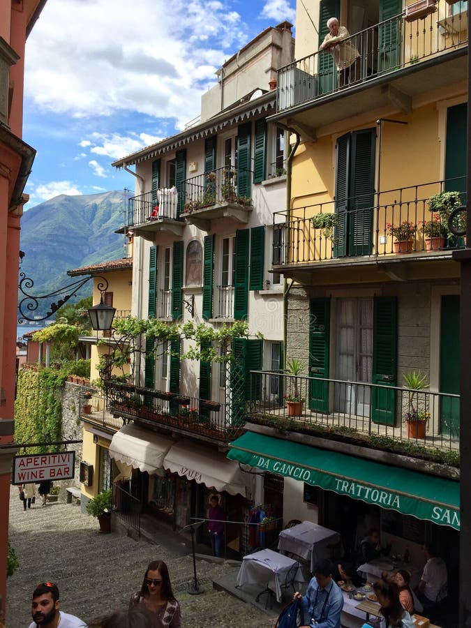 Bellagio editorial stock photo. Image of italy, building - 71808283