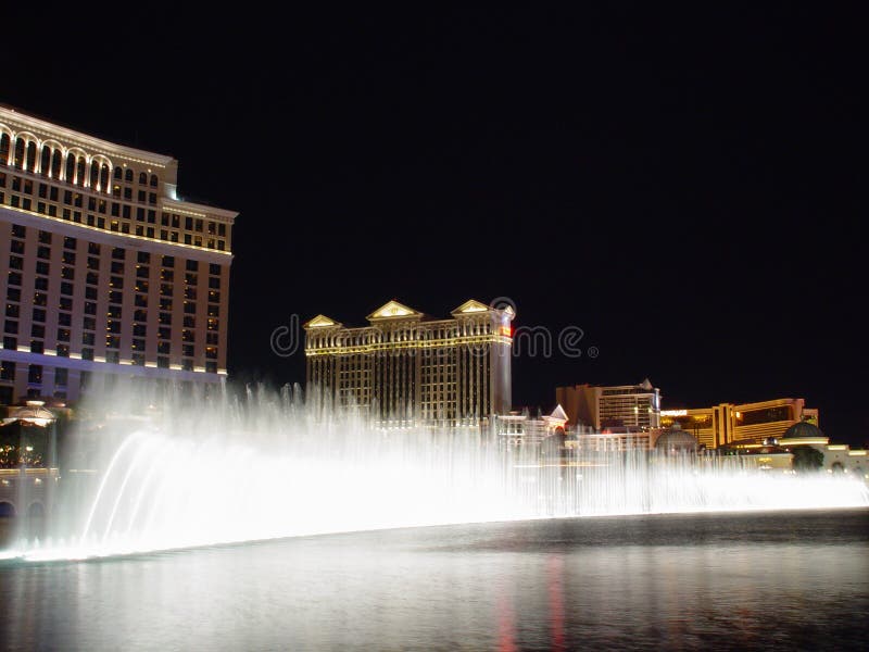 Bellagio editorial stock image. Image of resort, building - 40176199