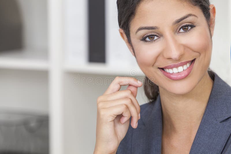 Belle Femme Ou Femme D'affaires Hispanique De Latina Image stock ... Belle Femme Ou Femme D'affaires Hispanique De Latina Image stock ...