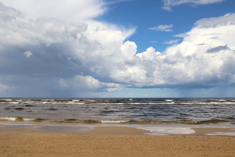 Belle Spiagge Del Mar Baltico Immagine Stock - Immagine di orizzonte ...