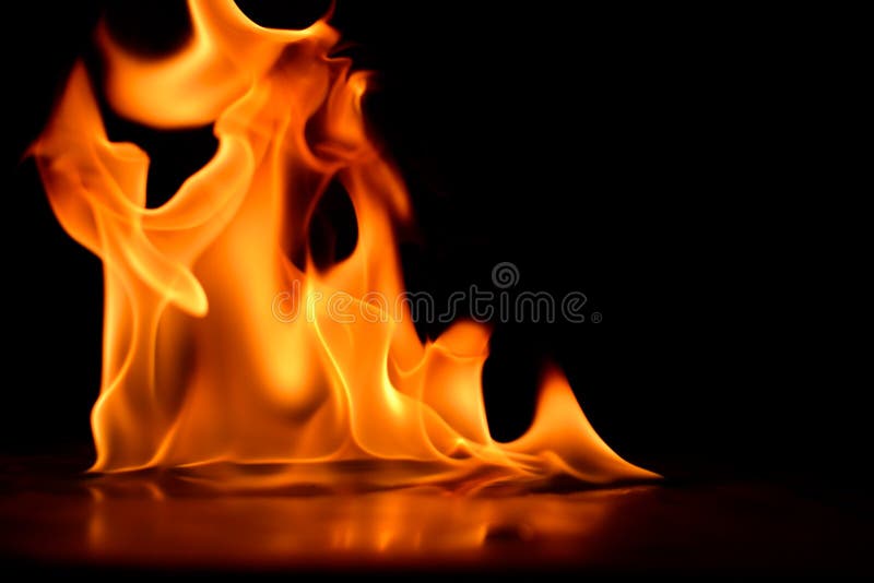 Belles flammes du feu image stock. Image du nature, abstrait - 89470519