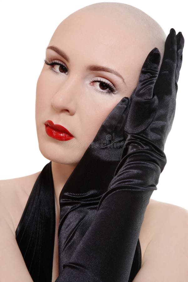 Mujer de la cabeza rapada imagen de archivo. Imagen de calvicie - 55808149