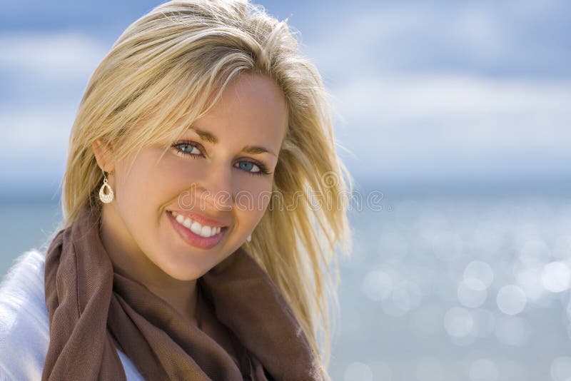 Bellezza dal mare fotografia stock. Immagine di attraente - 3086758