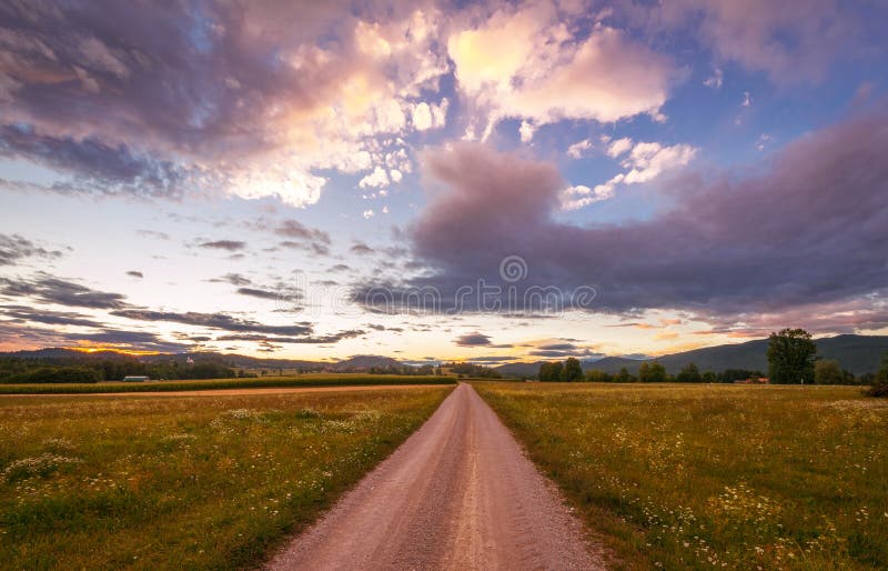 Bello cielo fotografia stock. Immagine di parco, canada - 98088758
