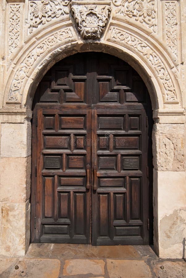 Bello portello fotografia stock. Immagine di particolari - 14829606