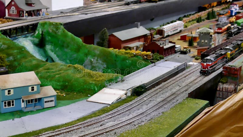 BEMIDJI, MN - 14 MAY 2016: Toy Train Models Operating on Mockup ...