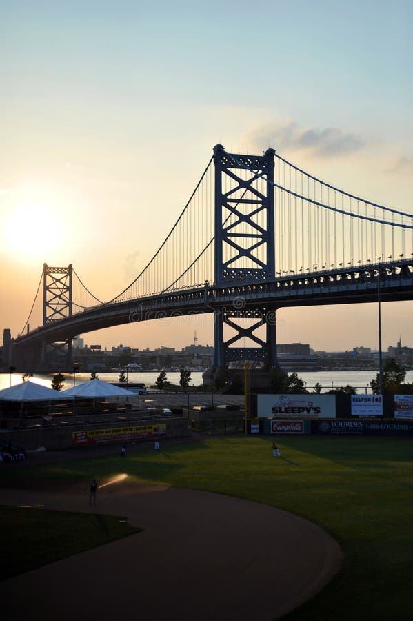 Ben Franklin Bridge & Campbell S Field Editorial Photo - Image of ...