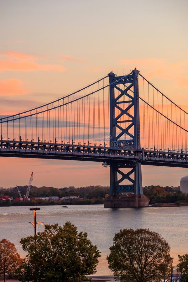 Ben Franklin Bridge in Philadelphia Stock Photo - Image of skyline ...