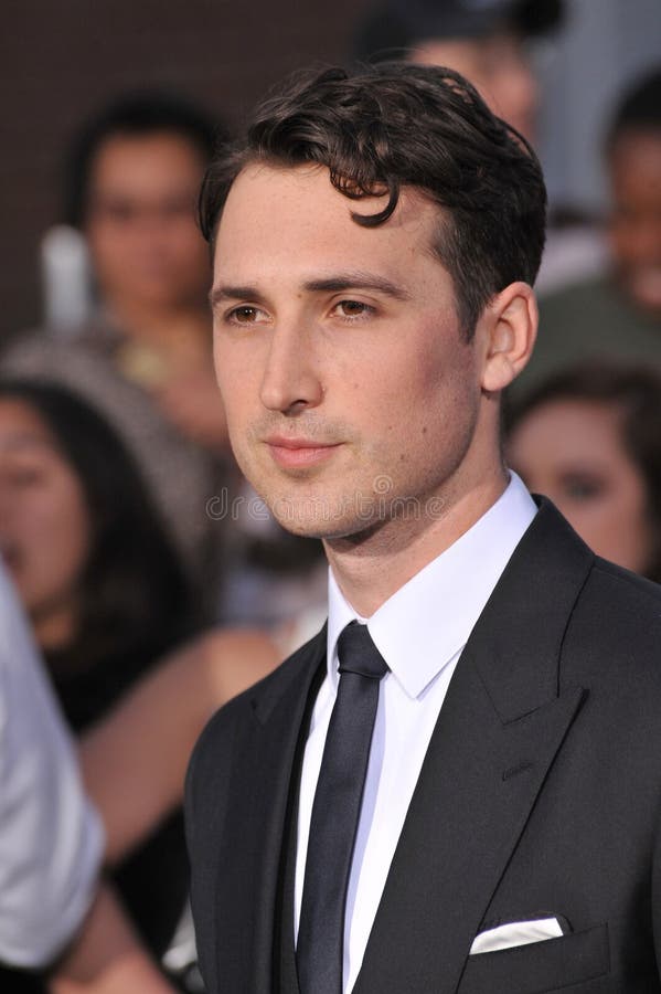 Ben Lloyd-Hughes redaktionelles foto. Bild von berühmt - 45218011