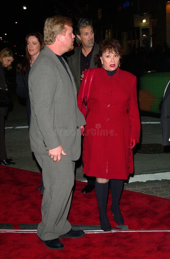 Ben Thomas, Roseanne Barr imagen editorial. Imagen de forjador - 36735120