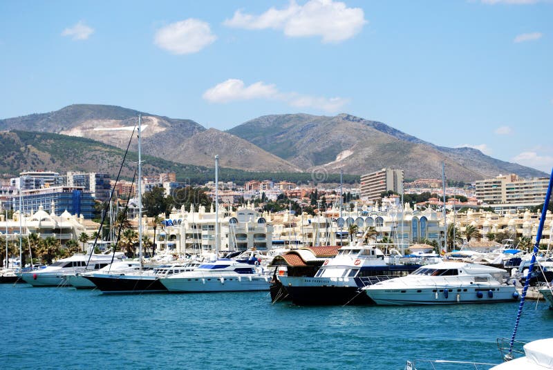 Jachthaven En Stad, Monte Carlo, Monaco. Stock Afbeelding - Image of ...