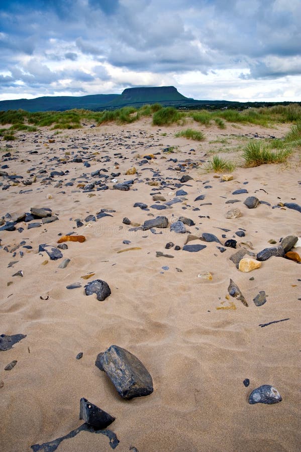 Benbulben stock image. Image of mountains, outdoors, travel - 5285419