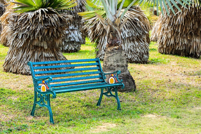 Bench in garden stock image. Image of park, lawn, chair - 41027321