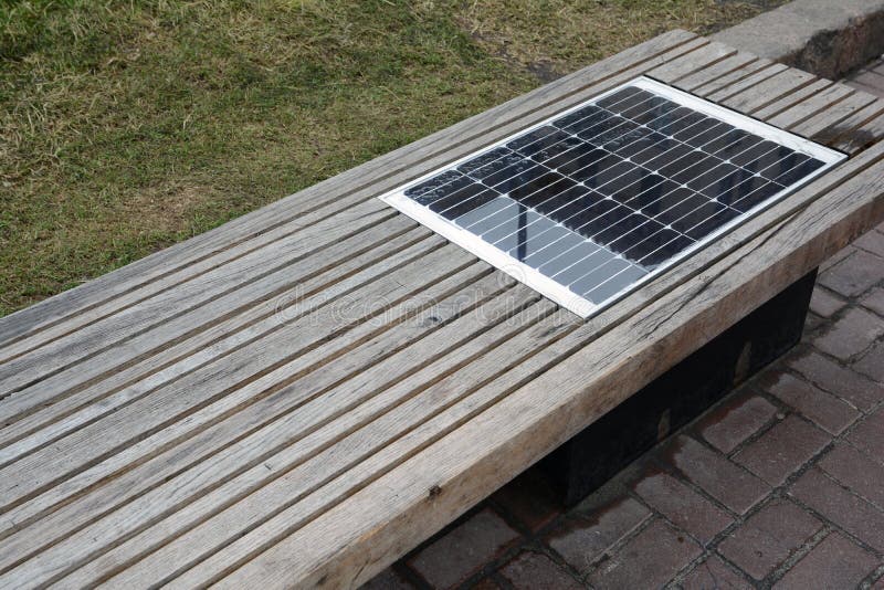 Bench with Solar Battery To Power Wifi and Charge Mobile Devices. Stock ...