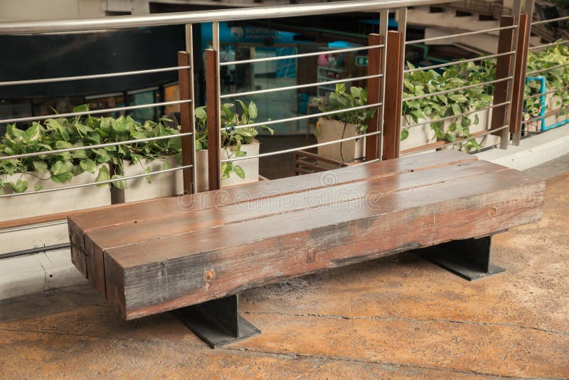 Bench for Waiting Others Shopping in Front of Store at Outlet Mall ...