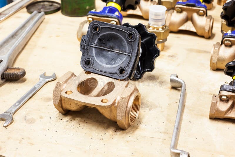 Bench-lift with Coupling for Water Stock Image - Image of sealing, hemp ...