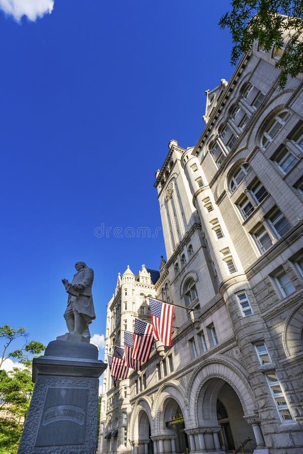 Benjamin Franklin Statue Old Post Office Building Washington DC ...
