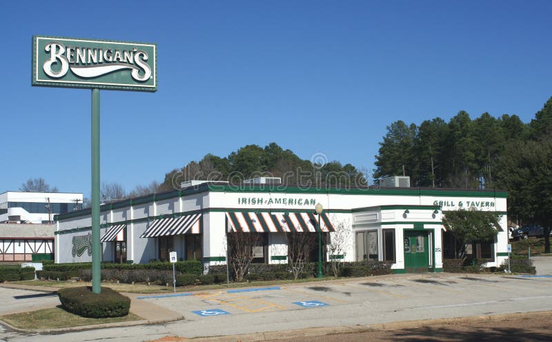 Bennigan s editorial photo. Image of business, financial - 7597776