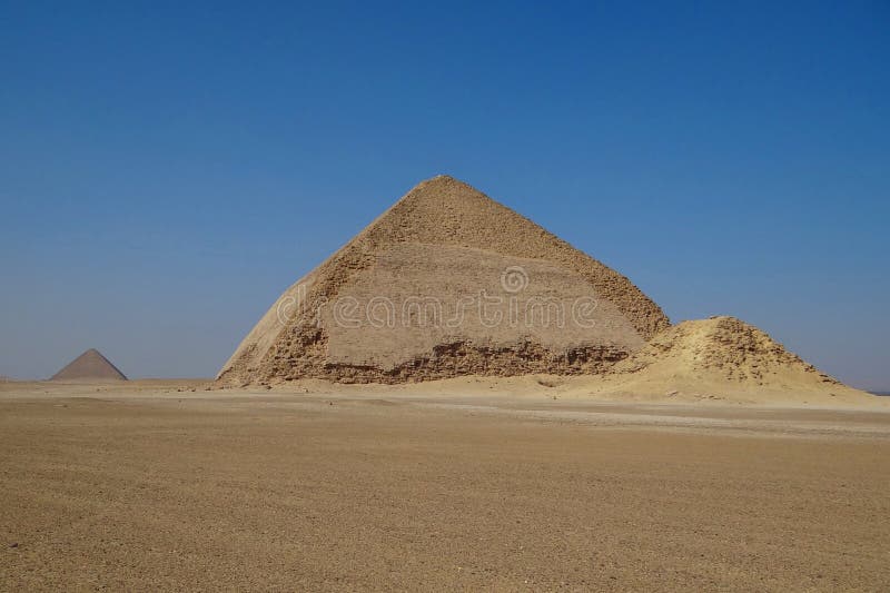 The Bent Pyramid On The Horizon Of The Desert Stock Image - Image of ...