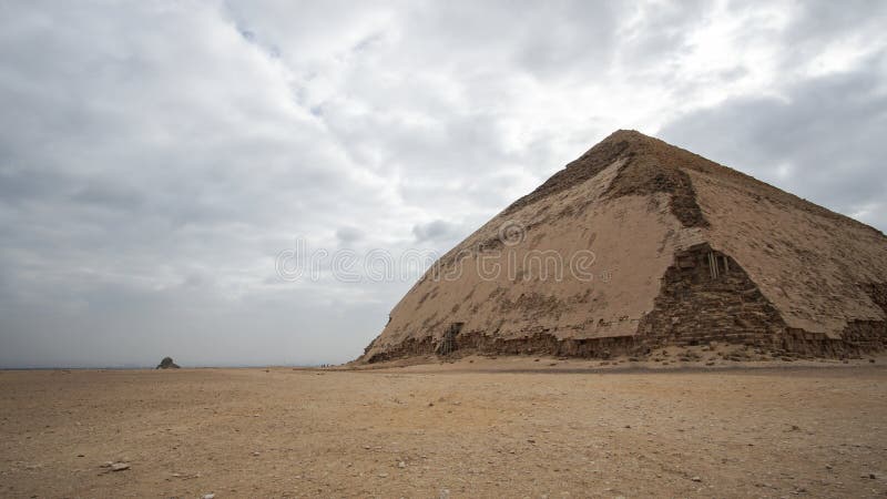 Bent Pyramid of Egypt Saqqara History Step To Learn How Egyptian Build ...