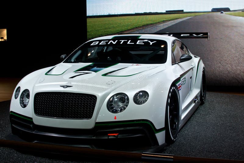 Bentley GT3 Race car editorial image. Image of view, vehicle - 52486215