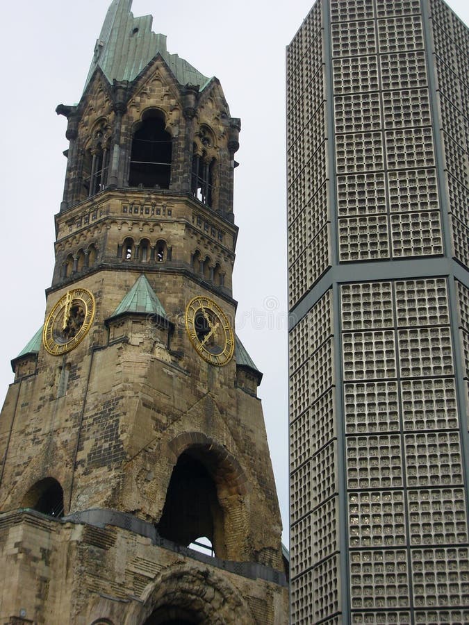 Berühmte Kirche in Berlin stockfoto. Bild von welt, deutschland - 11833652