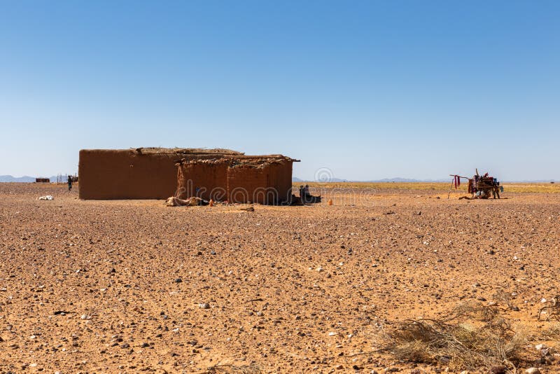 Berber Hut in the Sahara Desert. Stock Photo - Image of standing, wall ...
