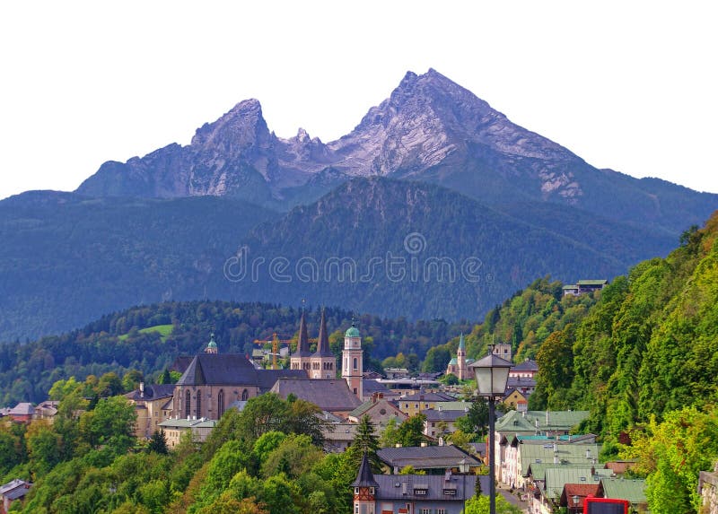 Berchtesgaden-gebergte in De Alpen Stock Afbeelding - Image of zomer ...