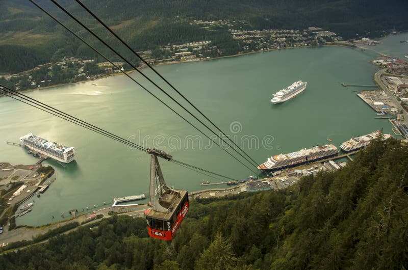 Berg Roberts Tramway Juneau Alaska Redaktionelles Stockbild - Bild von ...