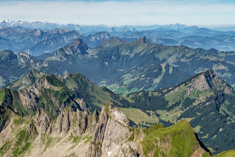 Bergblick Vom Berg Saentis, Die Schweiz, Schweizer Alpen Stockfoto ...