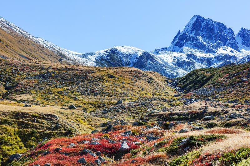Bergen in Turkije stock foto. Image of najaar, wandeling - 103586292