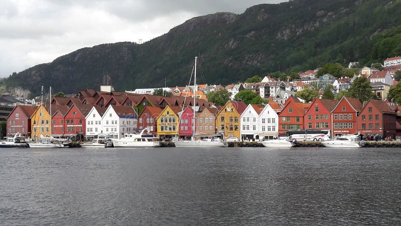 Bergen view 1 editorial stock photo. Image of houses - 97957738