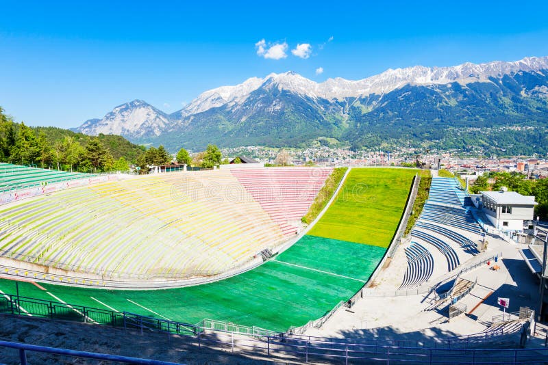 Bergisel Sprungschanze Stadion, Innsbruck Redaktionell Arkivbild - Bild ...