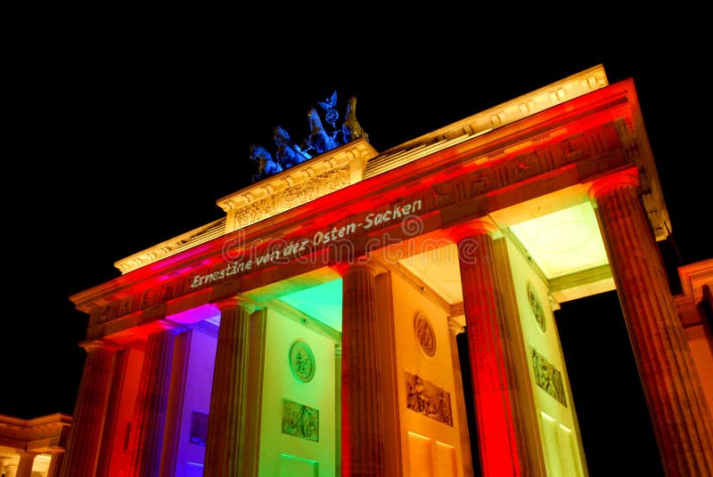 Berlin Brandenburger Exponerad Tor Fotografering för Bildbyråer - Bild ...
