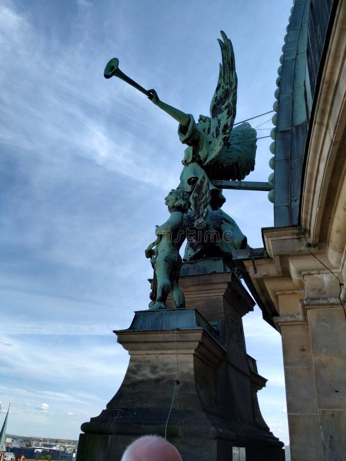 Berlin cathedral statue editorial photo. Image of church - 178322776