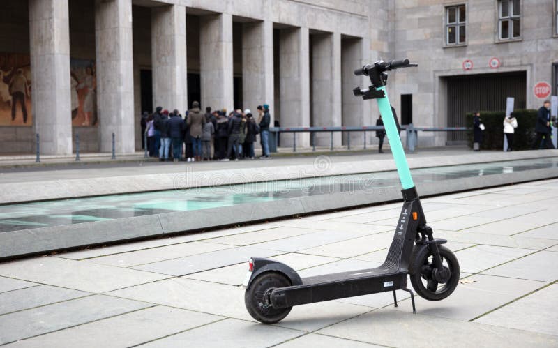 E-mobility in Germany: Discarded Electric Scooters on the Streets of ...