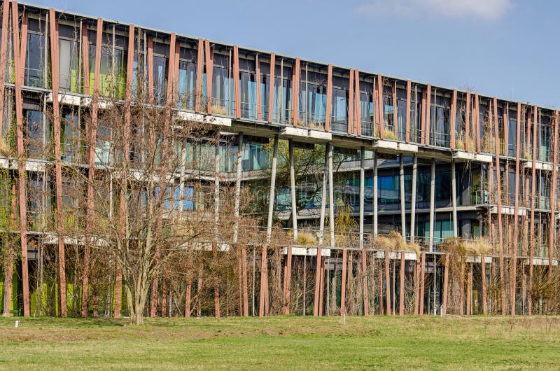 Facade with tilted columns editorial image. Image of 2024 - 311865675