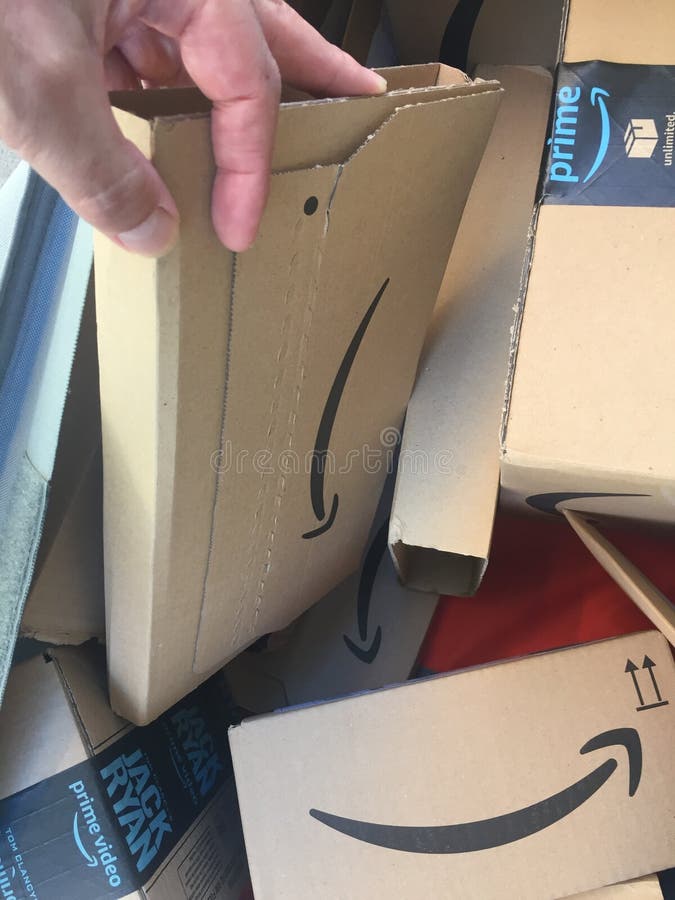 Amazon boxes editorial image. Image of delivery, deliver - 130792525