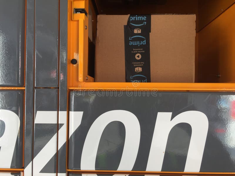 Amazon boxes editorial image. Image of company, economy - 130792530