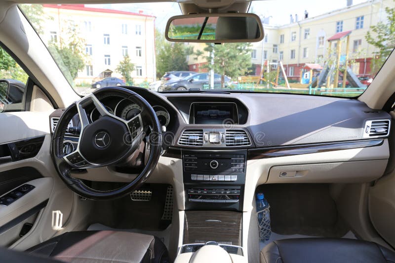 Mercedes Car Interior CLS Coupe Editorial Image - Image of auto, city ... Mercedes Car Interior CLS Coupe Editorial Image - Image of auto, city ...