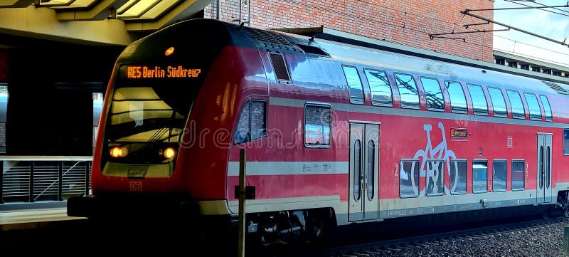 Berlin Germany Train Station Afternoon Tracks Editorial Stock Image ...