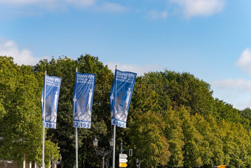 2023 Berlin Marathon Flags editorial photography. Image of deutschland ...