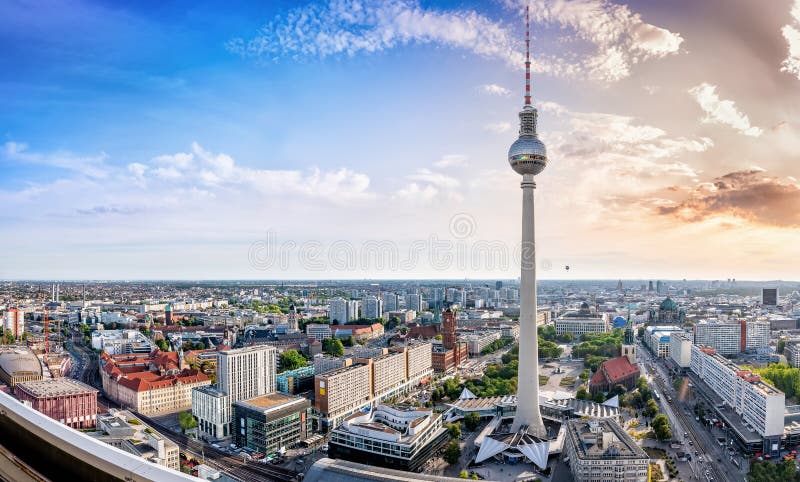 Berlin editorial stock image. Image of evening, church - 126616239