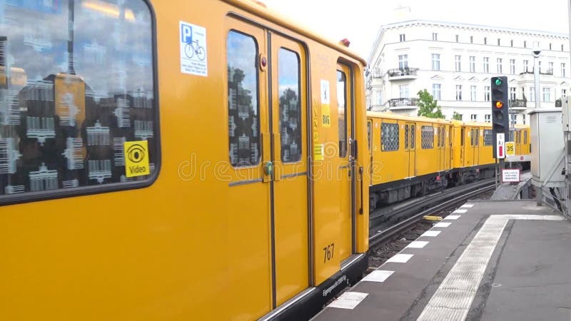 Yellow Train in Berlin Subway Arriving the Platform at Bundestag ...