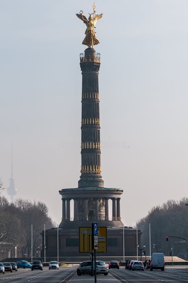 Berlin Victory Column in Berlin (Germany) Editorial Photo - Image of ...