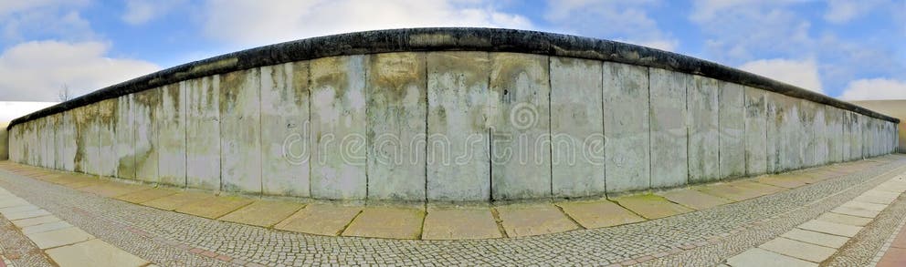 20,053 Berlin Wall Germany Stock Photos - Free & Royalty-Free Stock ...